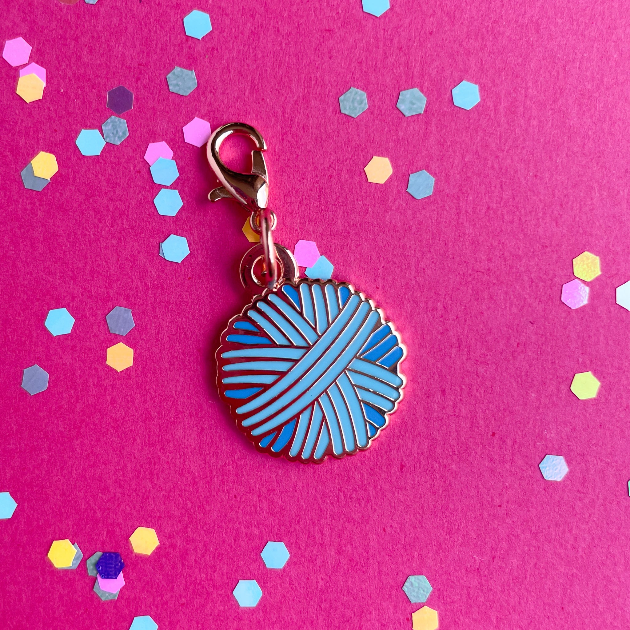 Blue Yarn Ball Charm – Kitty With A Cupcake